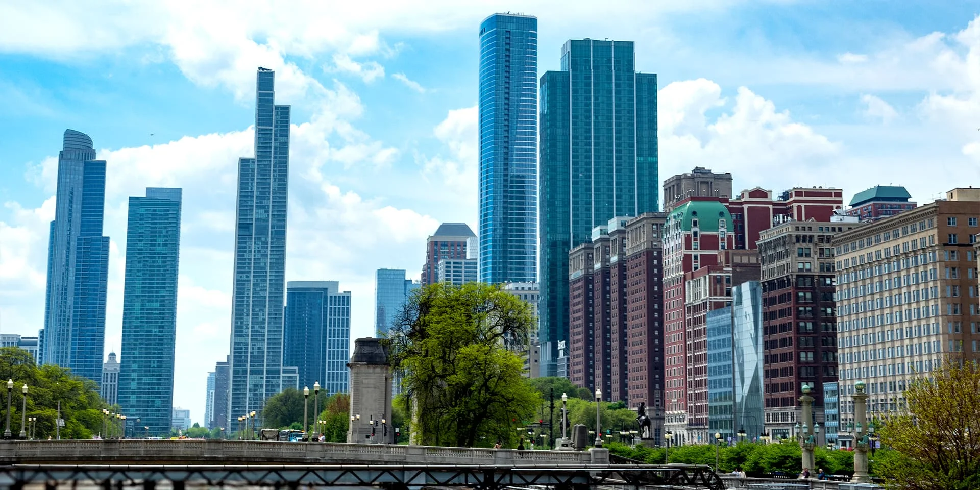 Companies Headquartered in Chicago: A Business Hub Guide